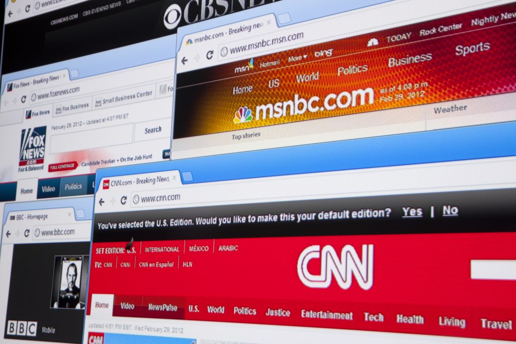 Partisan Media Is Easier to Read and More Negative Than Mainstream ...